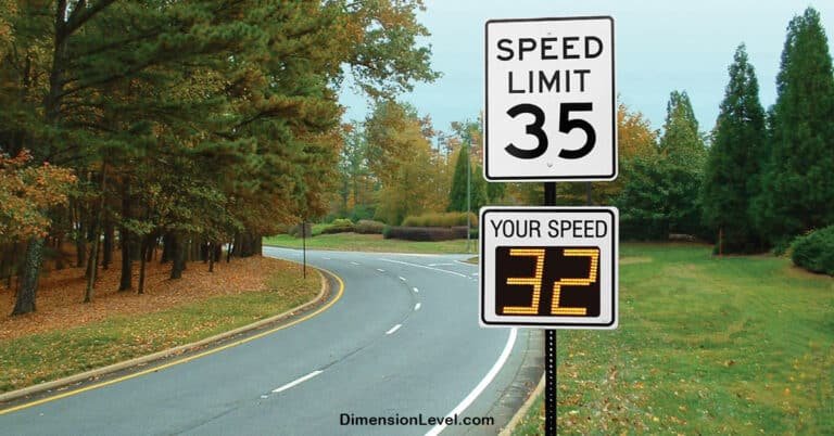 10 Things That Are 50 Feet Long or Big - Dimension Level