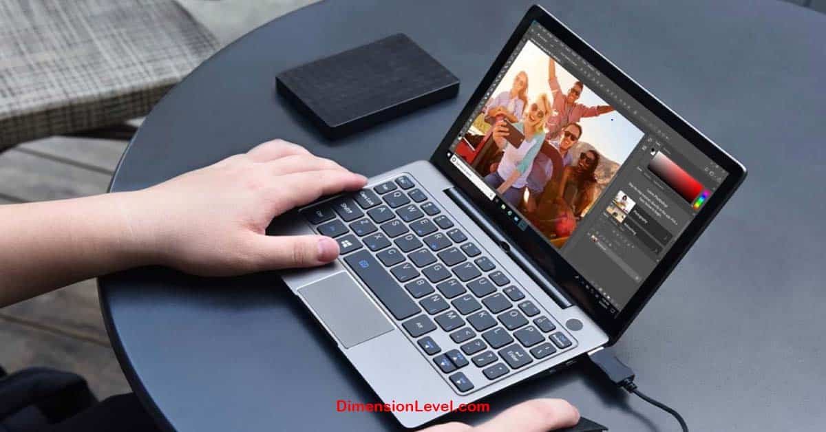 11 Common Things That Are 30 Centimeters Long - Dimension Level