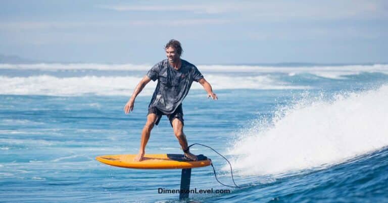 11 Things and Animals That Are 10 Feet Long - Dimension Level