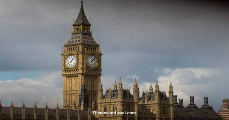 10 Common Things That Are 40 Meters (m) Long or Big - Dimension Level